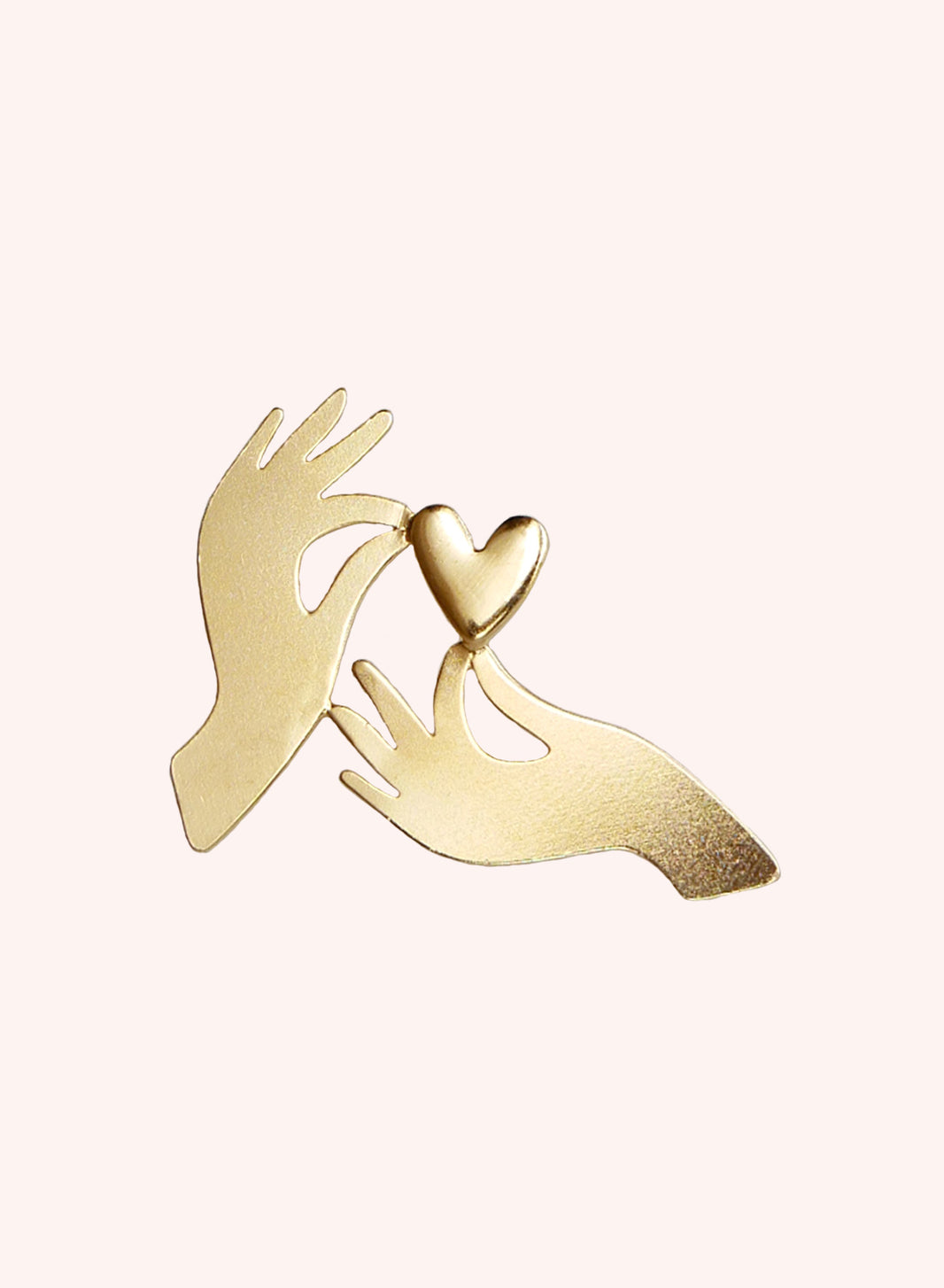 Broches – L'indiscrète